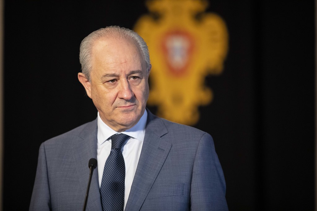 PORTUGAL: Rui Rio es reelegido como líder del centroderechista PSD en ...